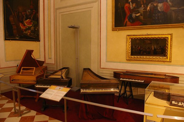Copy of Cristofori pianos from 1722 and 1726 - Kerstin Schwarz ...
